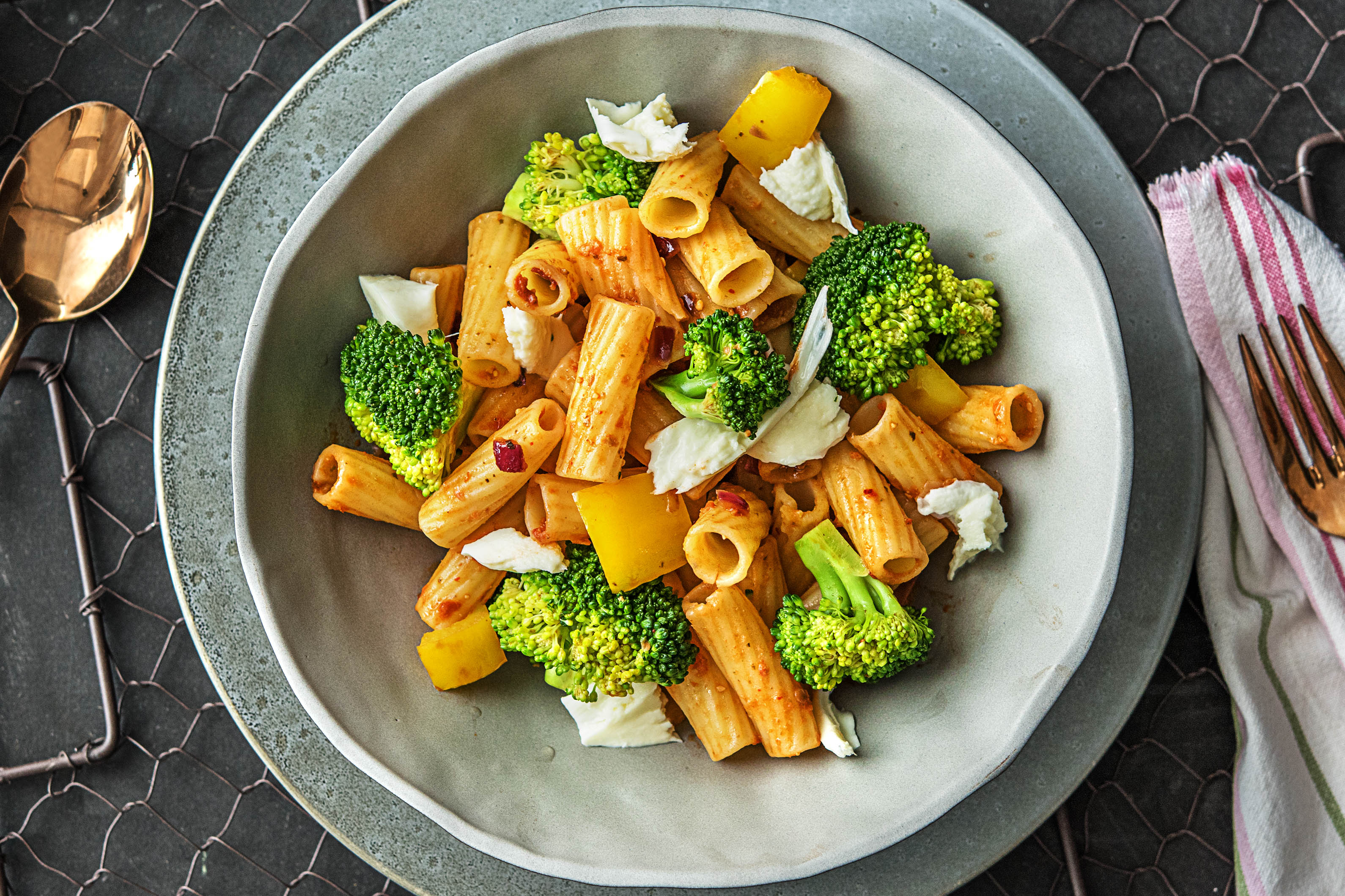 Pesto Rosso Rigatoni Recipe | HelloFresh