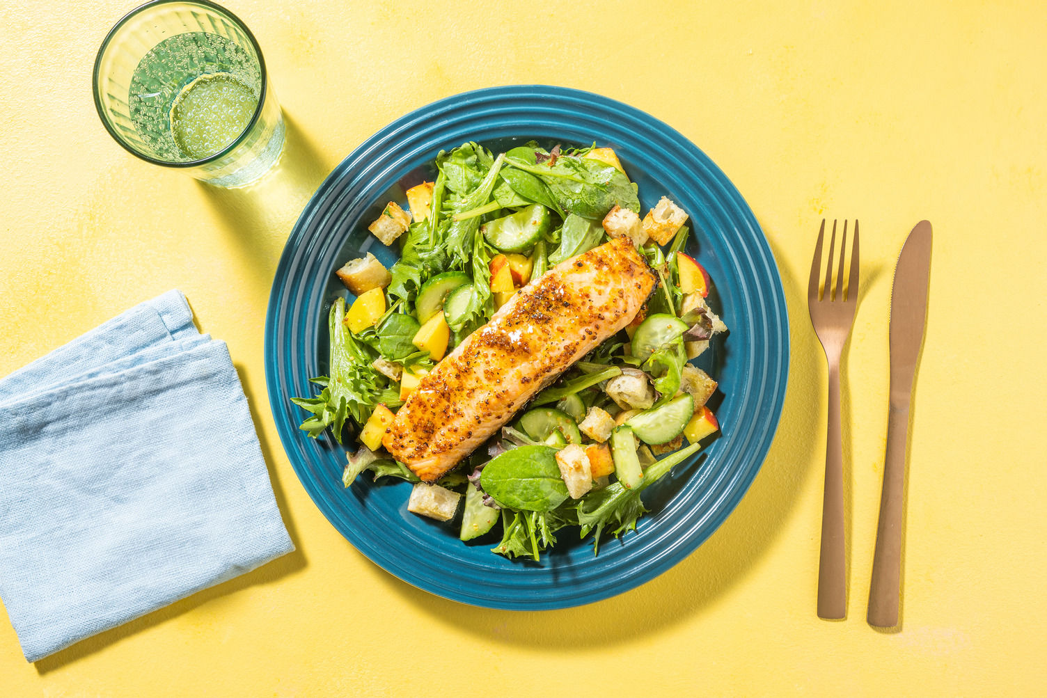 Saumon rôti à la moutarde au miel Recette | HelloFresh