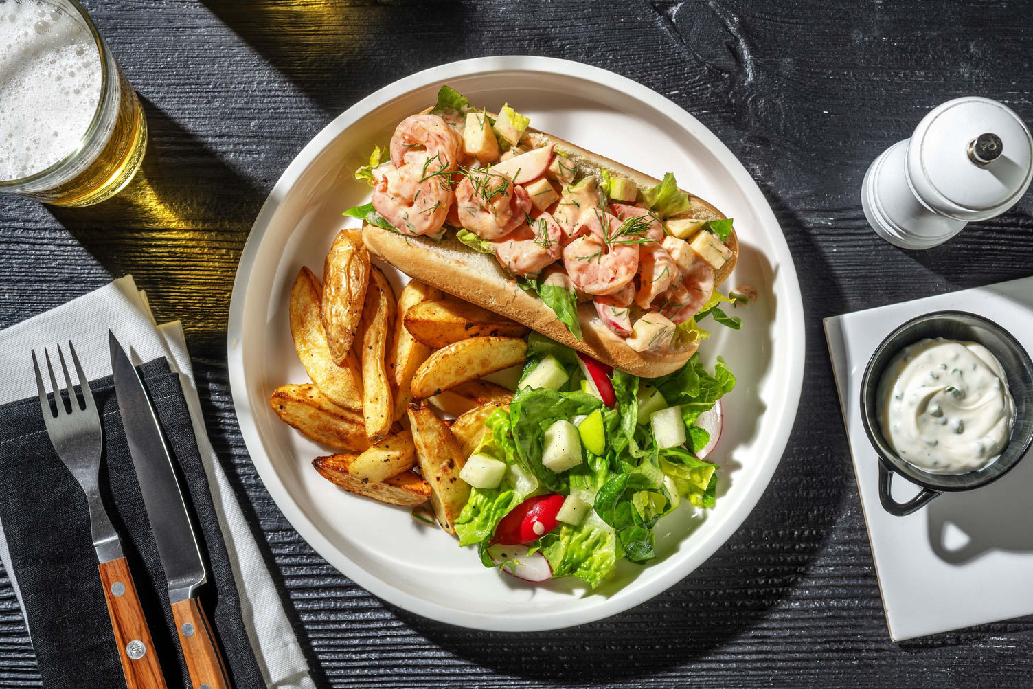 Shrimp rolls met whiskeysaus Recept | HelloFresh