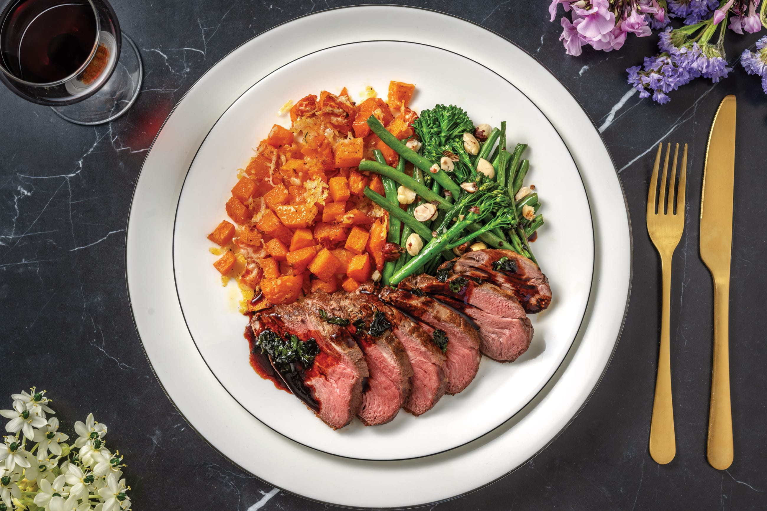 Slow-Cooked Beef & Red Wine Jus Sauce Recipe | HelloFresh