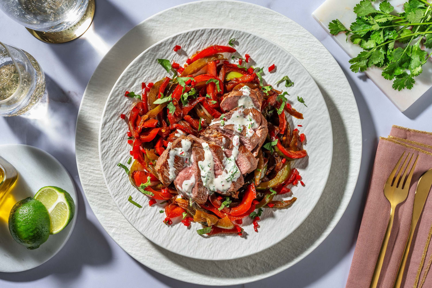 Steaks façon lomo saltado Recette | HelloFresh