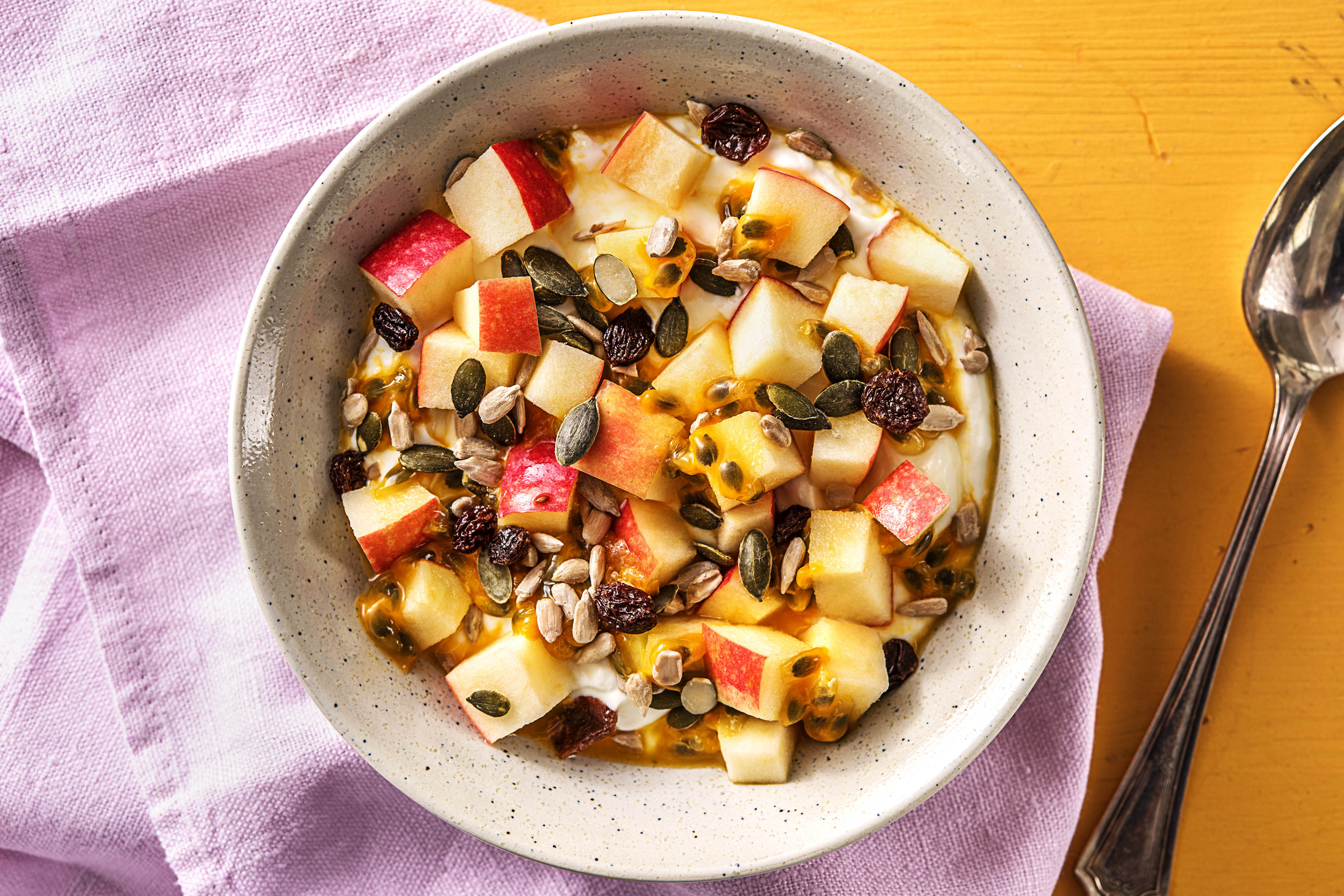 Volle kwark met passievrucht Recept | HelloFresh