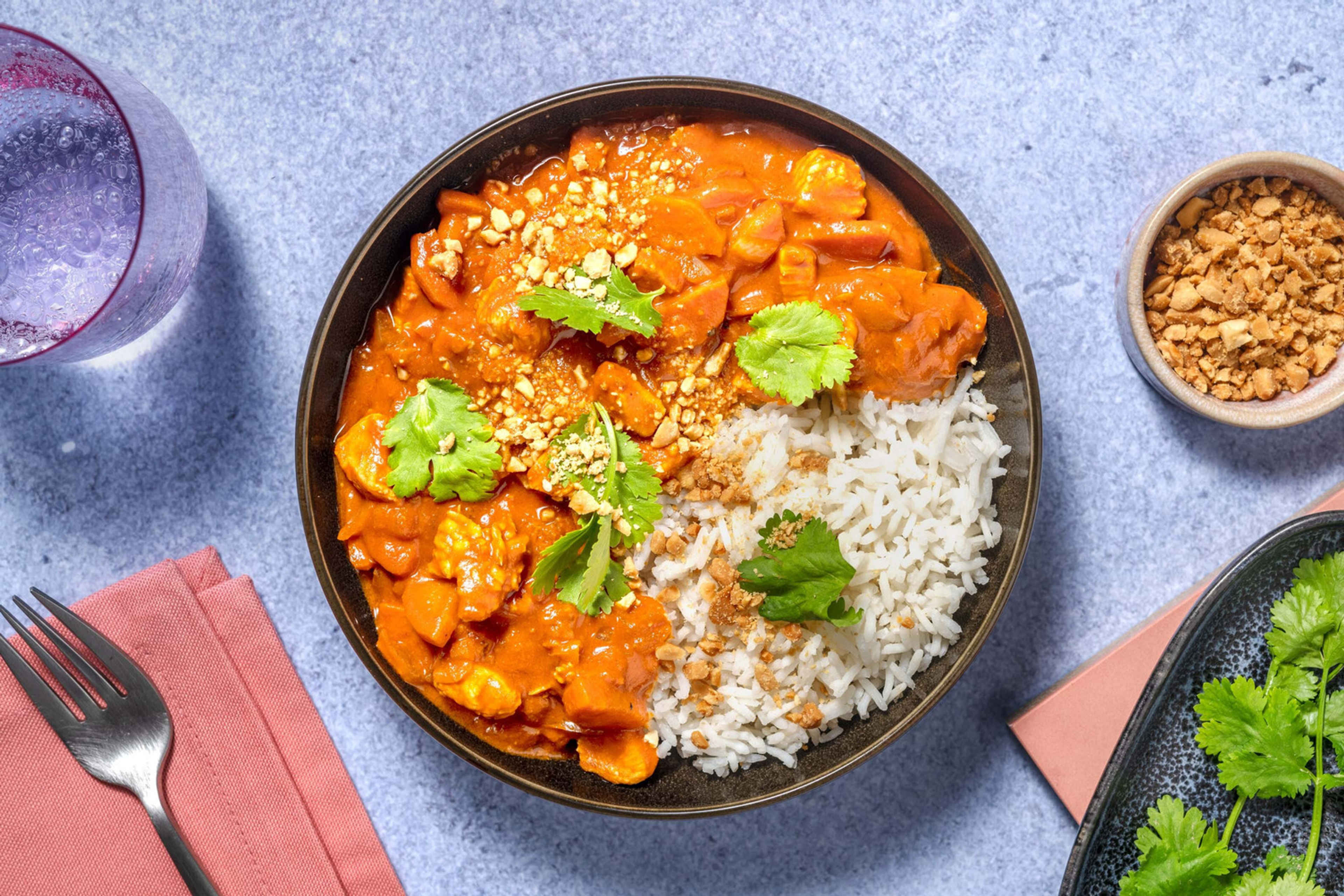 Mafé revisité au poulet & carottes Recette | HelloFresh