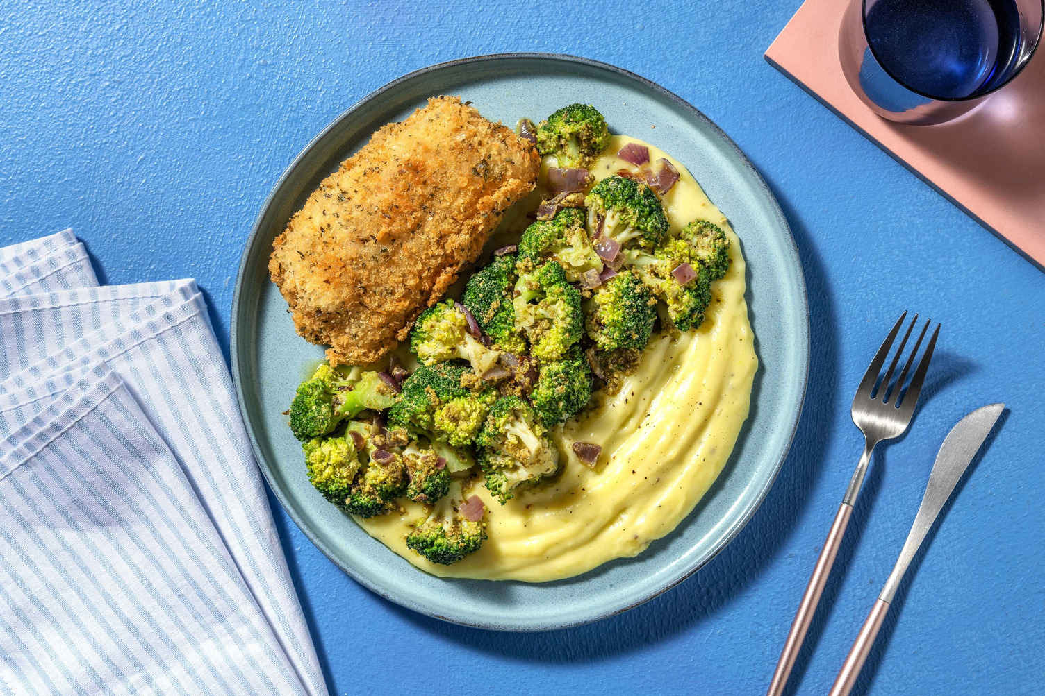 Gepaneerde kabeljauw met aardappelpuree Recept | HelloFresh