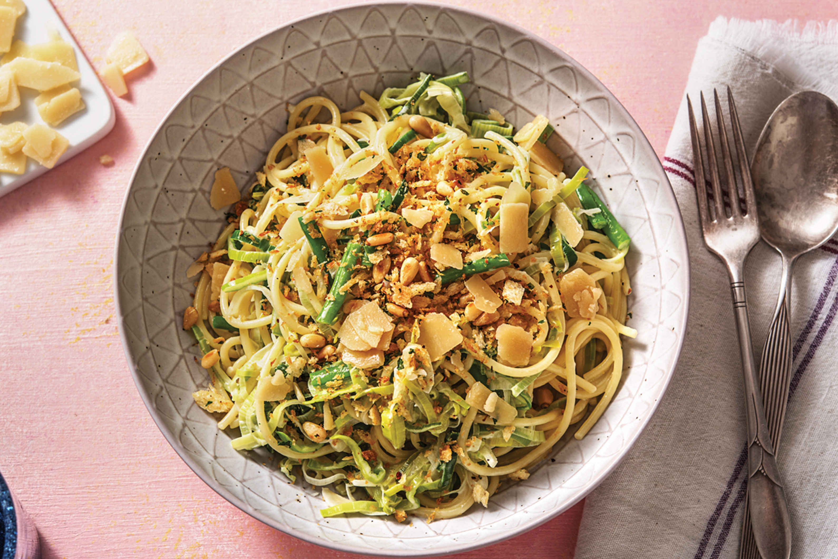 Creamy Leek & Spaghetti Recipe | HelloFresh