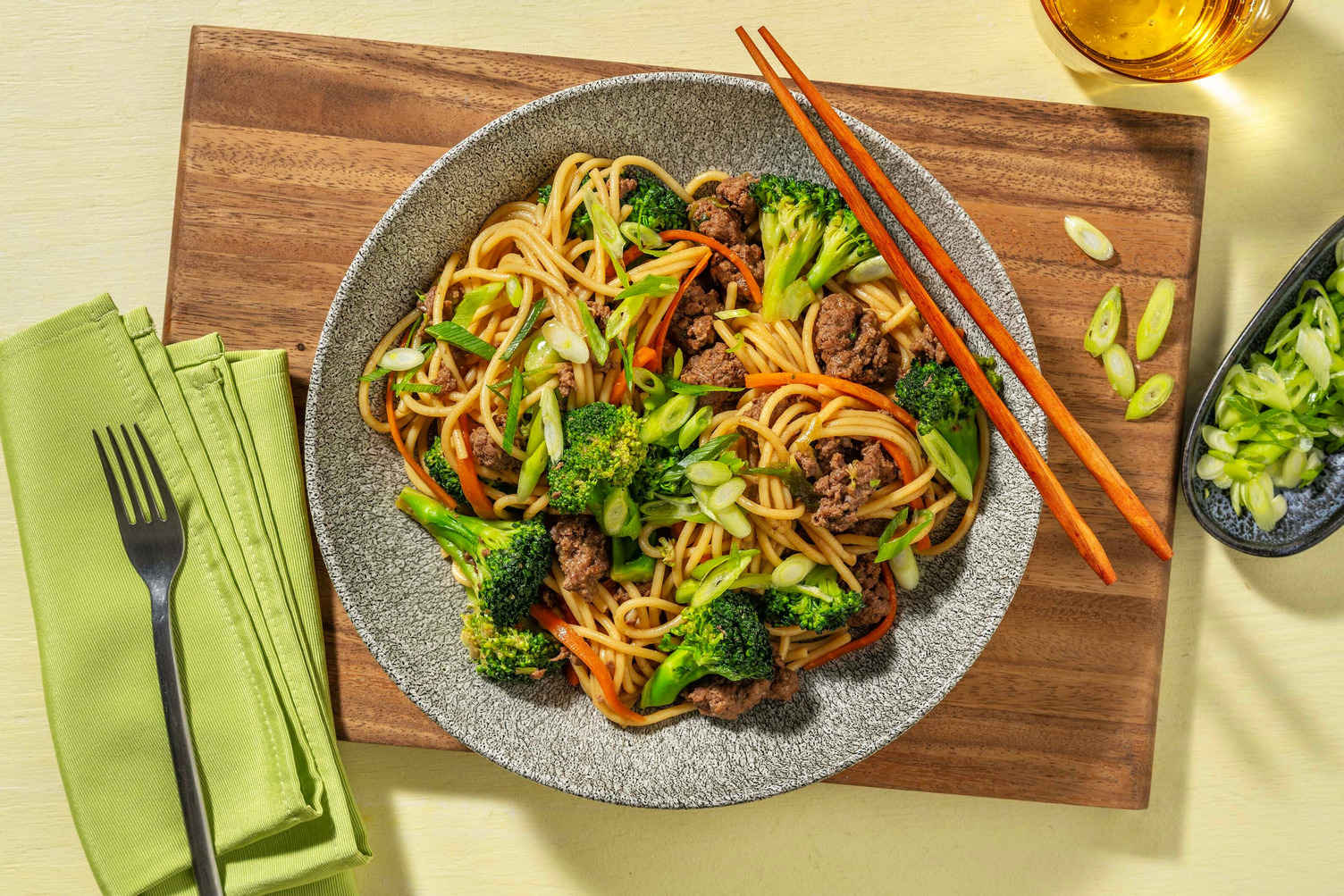 Sesame Beef and Broccoli Noodles Recipe | HelloFresh