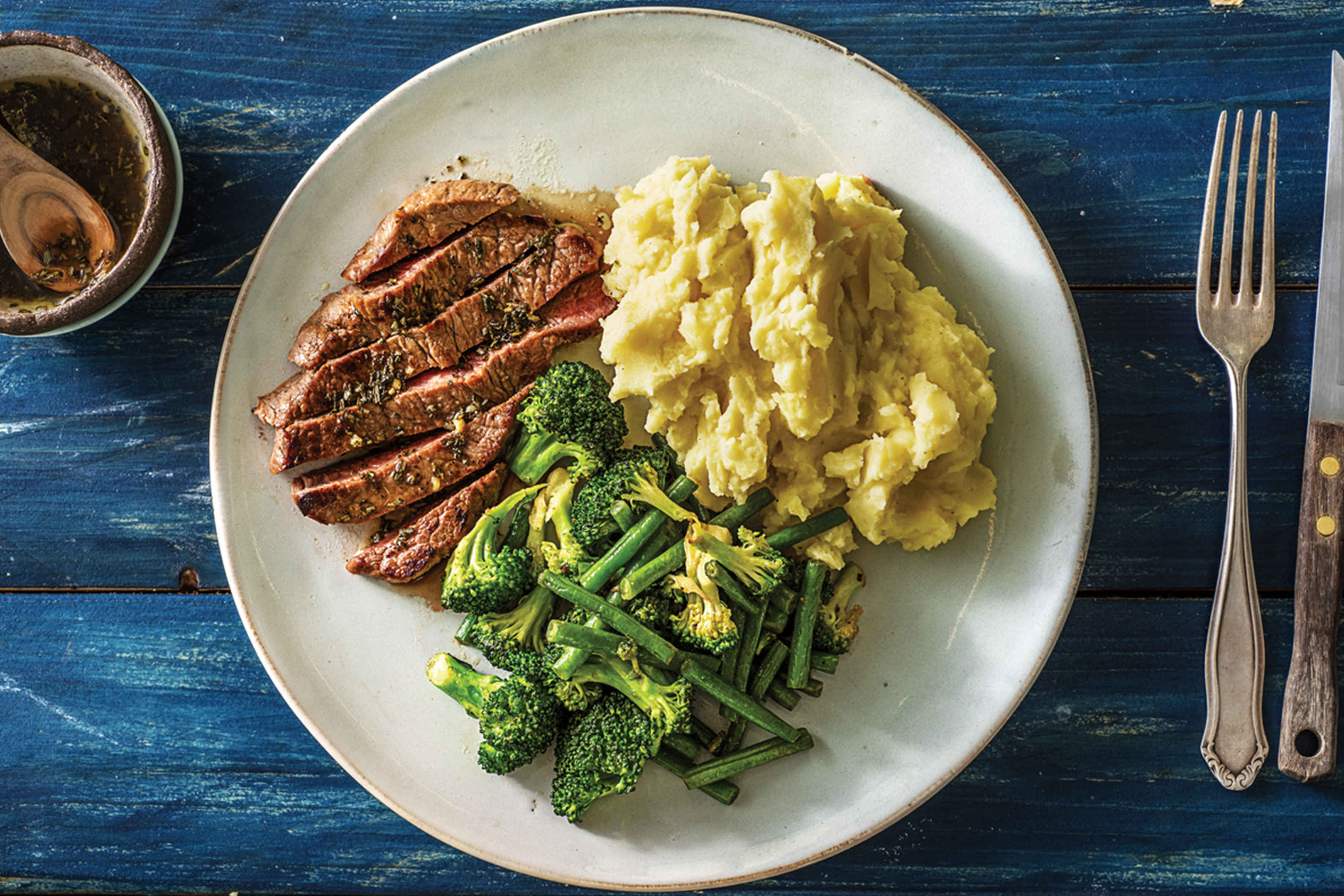 Steak with Garlic-Rosemary Sauce Recipe | HelloFresh