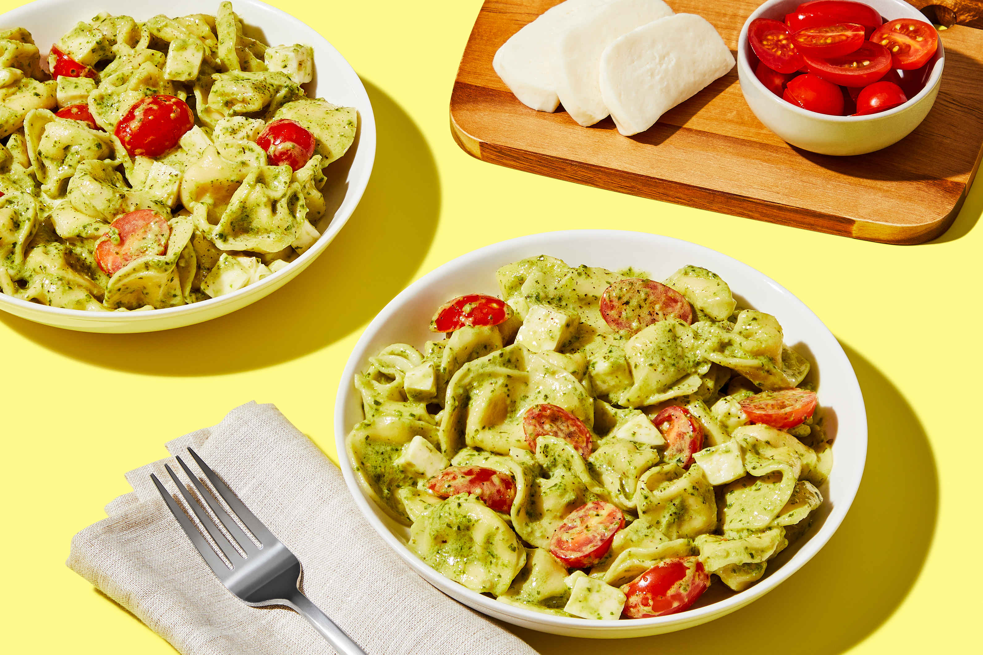 Tortelloni Caprese Pasta Salad Recipe | HelloFresh