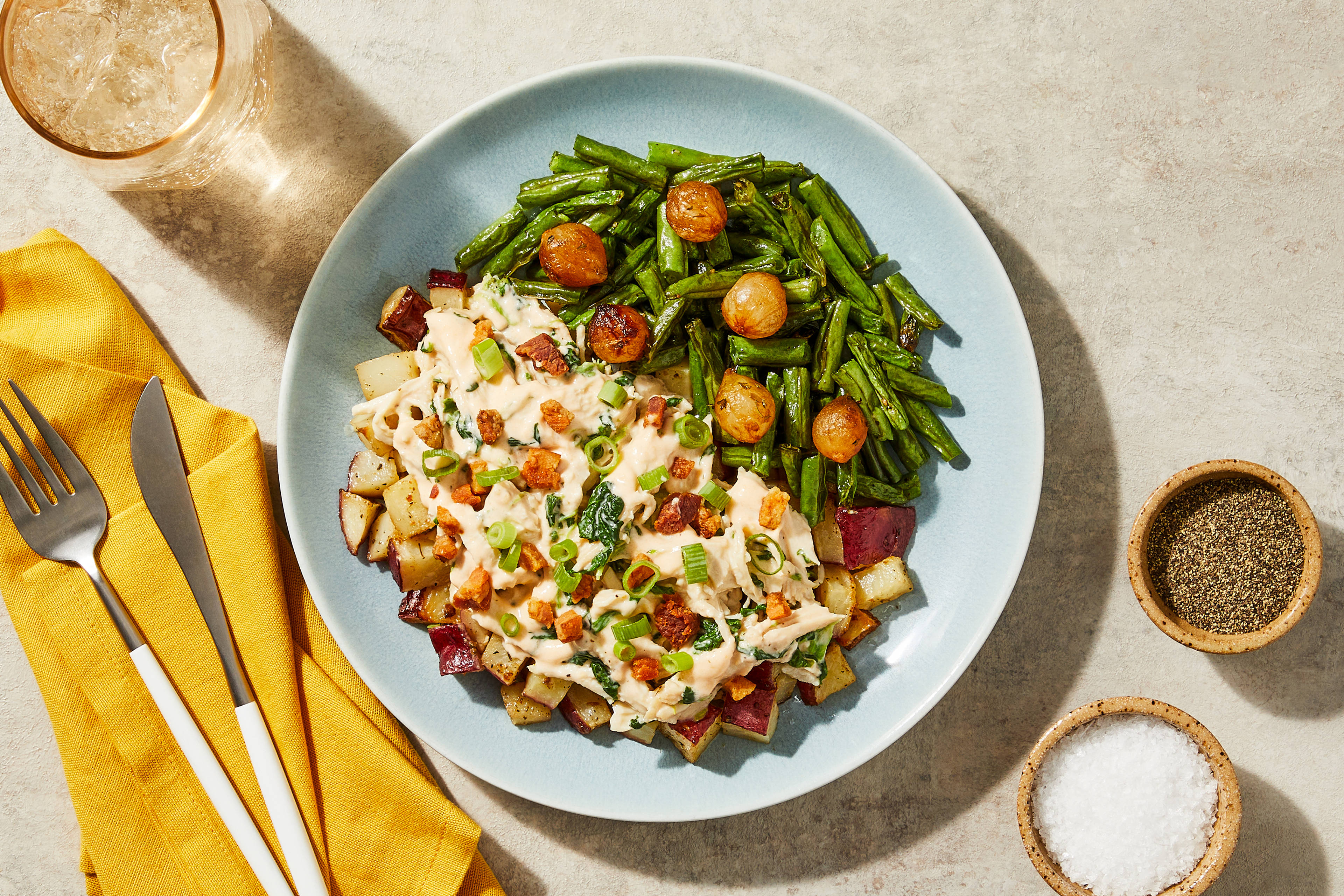 Smoked Gouda & Bacon Shredded Chicken Hash with Roasted Green Beans ...
