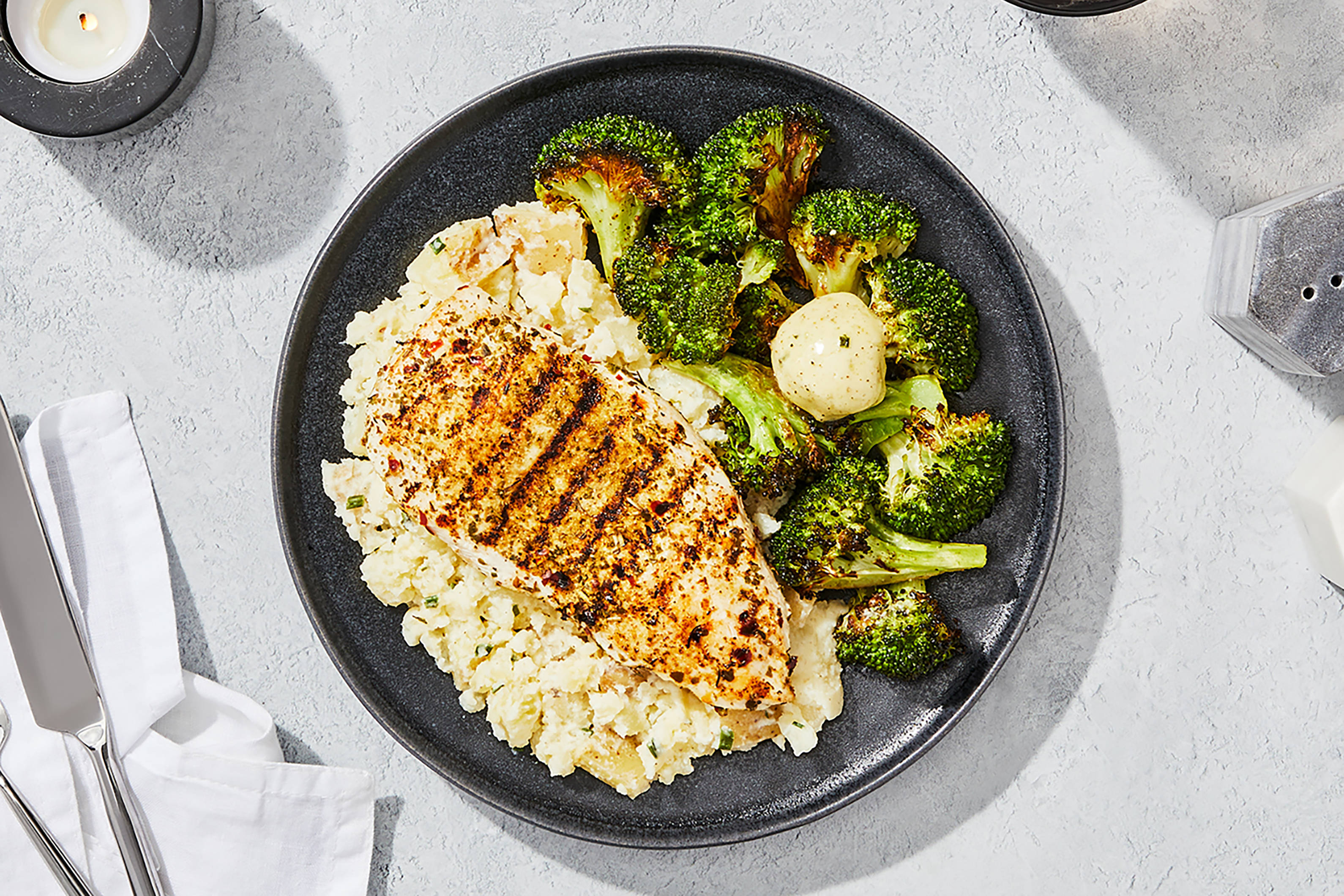 Sour Cream & Chive Chicken with Yukon Mash & Garlic Broccoli - Factor