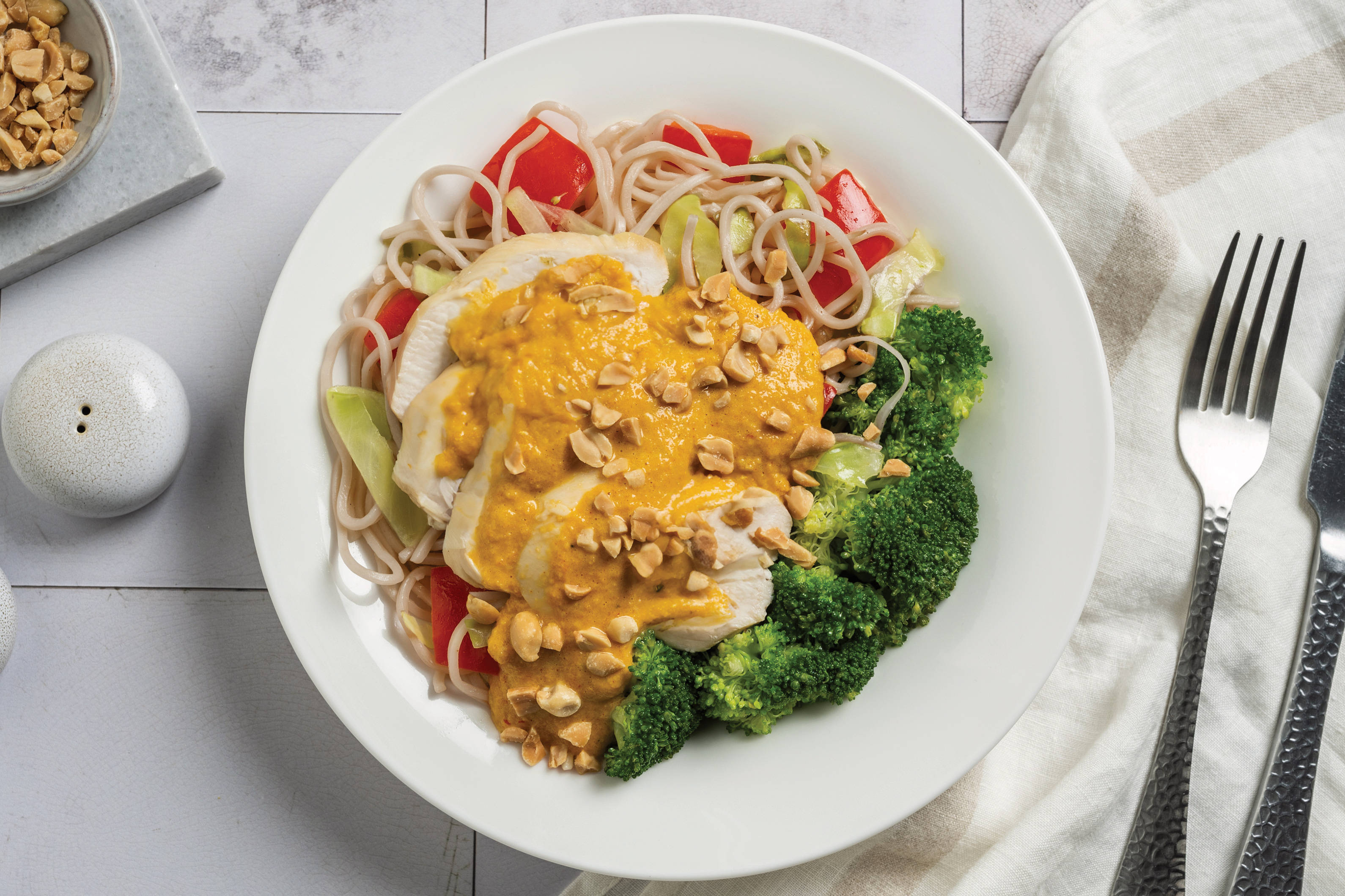 Thai Red Chicken Noodles with Broccoli & Peanuts | Youfoodz Meal ...