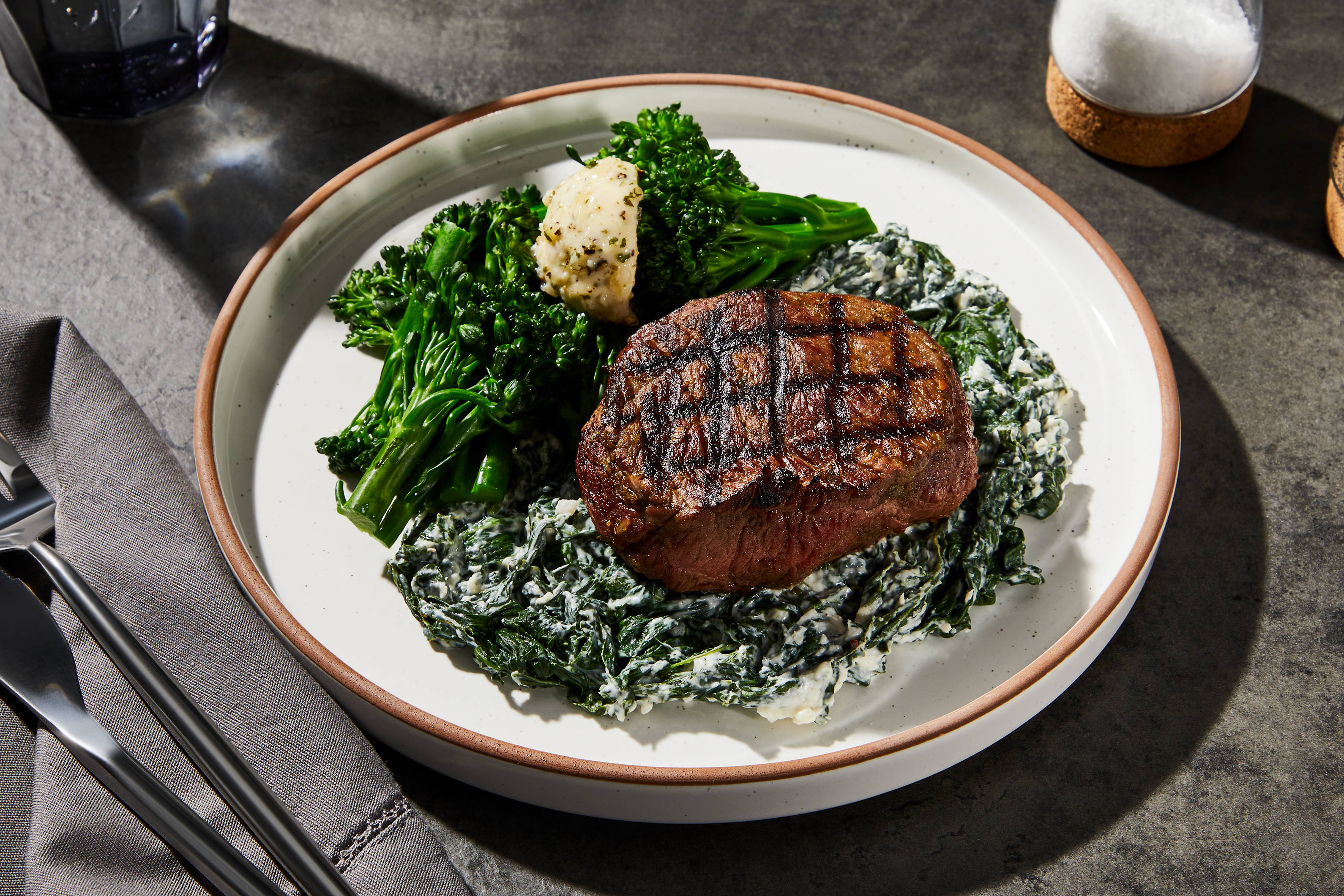 Grilled Steakhouse Filet Mignon with Parmesan Creamed Spinach ...