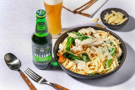 Spaghetti nach Carbonara Art mit Bacon & Bimi · HelloFresh Datenbank