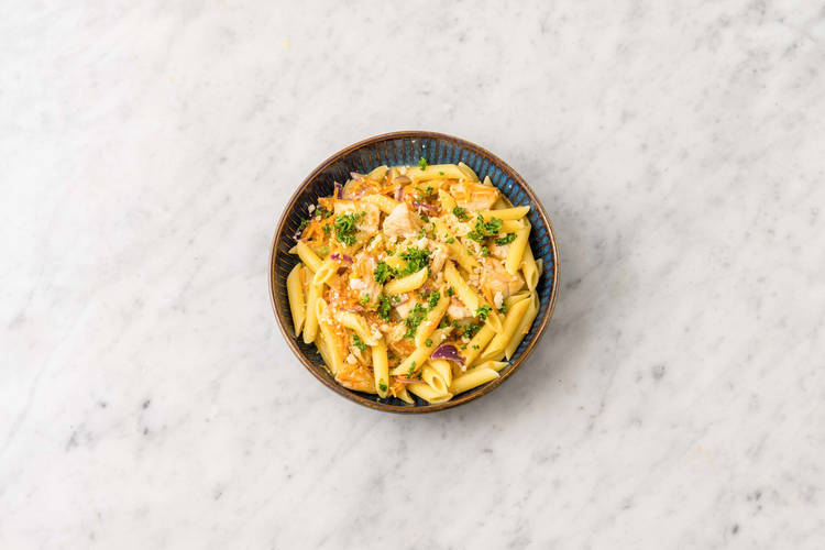 Krämig senaps- och kycklingpasta | HelloFresh