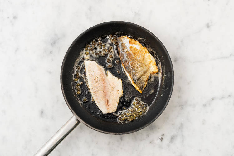 Doradefilet met zeekraal en verse pappardelle Recept | HelloFresh